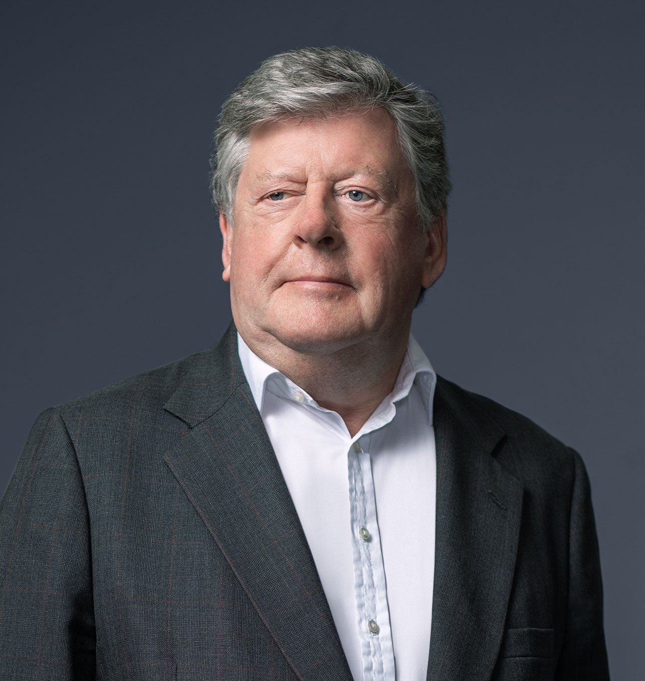 Ian Coles | People | Mayer Brown