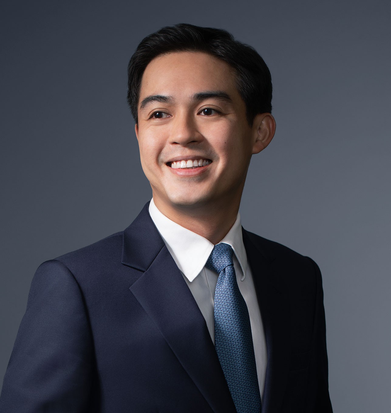 Anzhen Chng | People | Mayer Brown