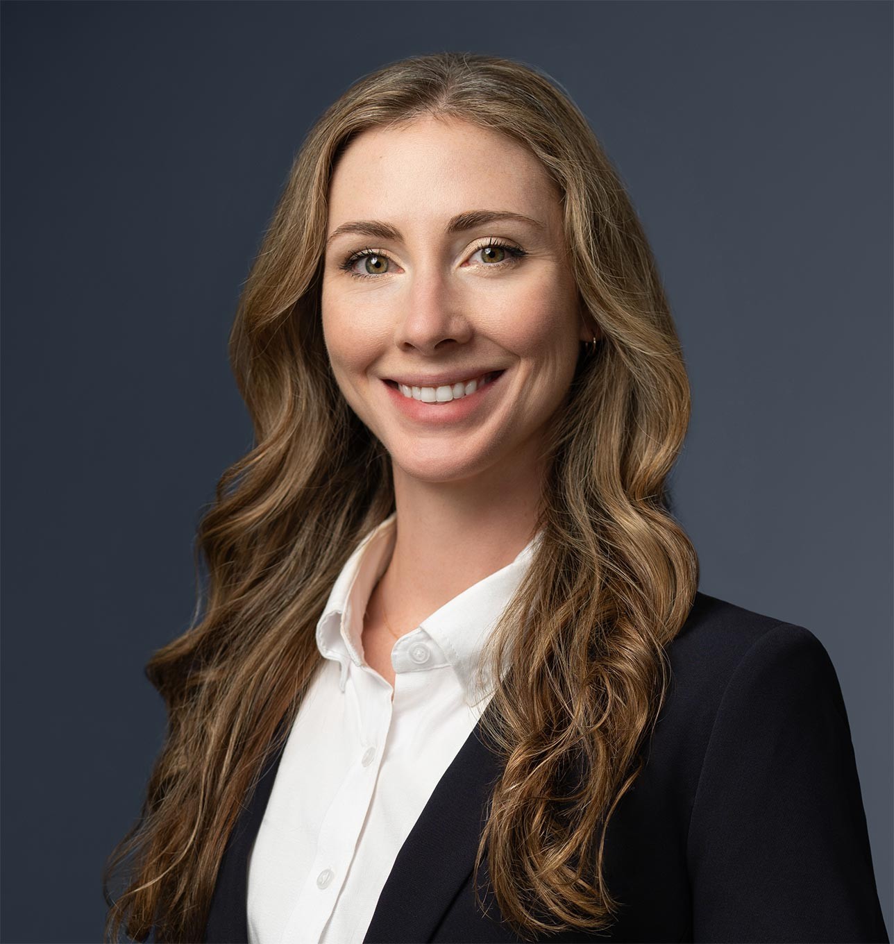 Valerie Denaburg | People | Mayer Brown