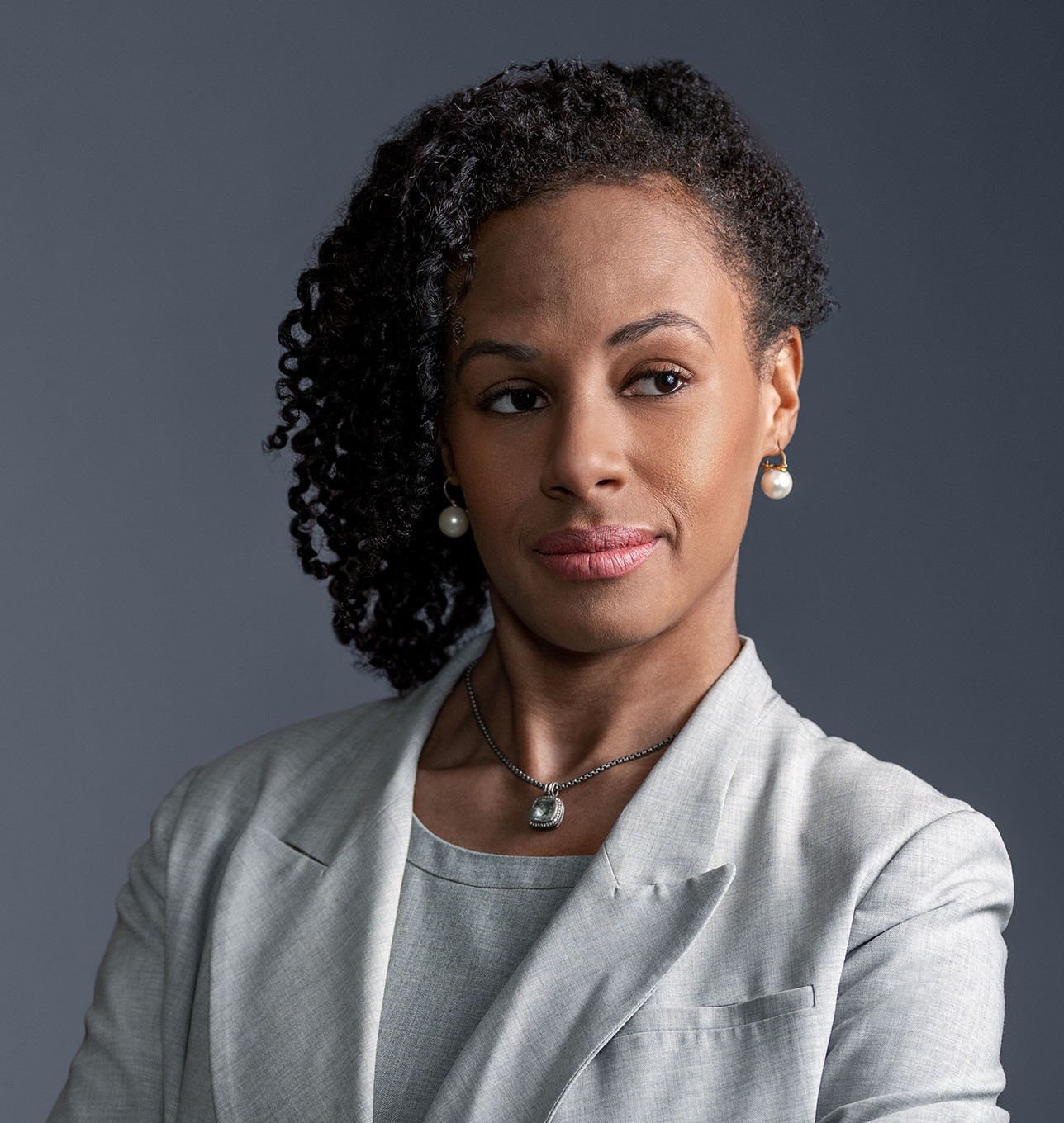 Jade M. Edwards | People | Mayer Brown