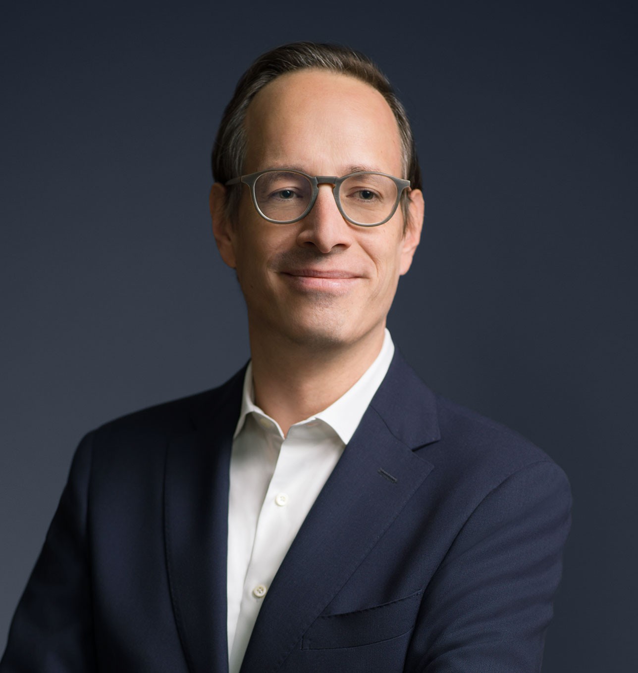 Martin Heuber, LLM (University of London) | People | Mayer Brown