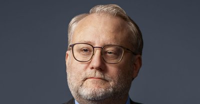 Simon Fisher | People | Mayer Brown