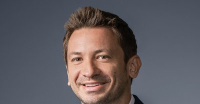 Nick Kouvaritakis | People | Mayer Brown