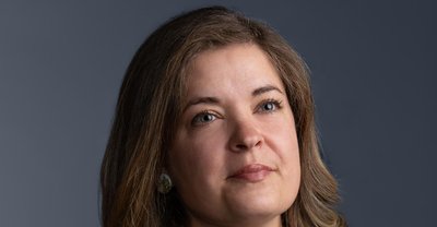Mary McQuinn | People | Mayer Brown