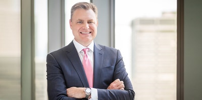 Continuing growth trajectory, Mayer Brown elects Jon Van Gorp as chair ...